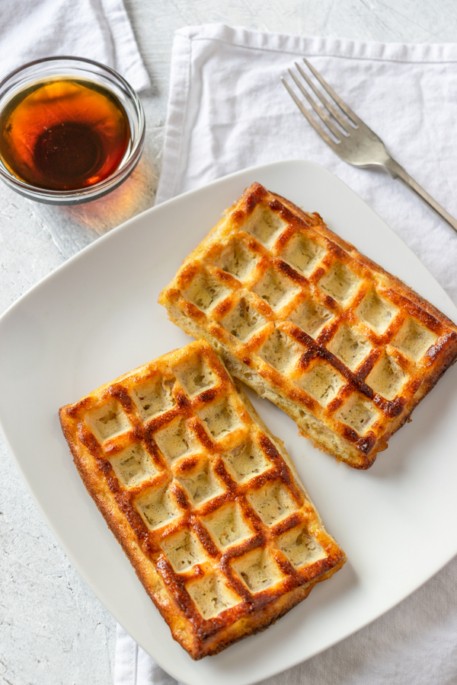 "Apple" Cinnamon Chaffle Keto Recipe | Tasteaholics
