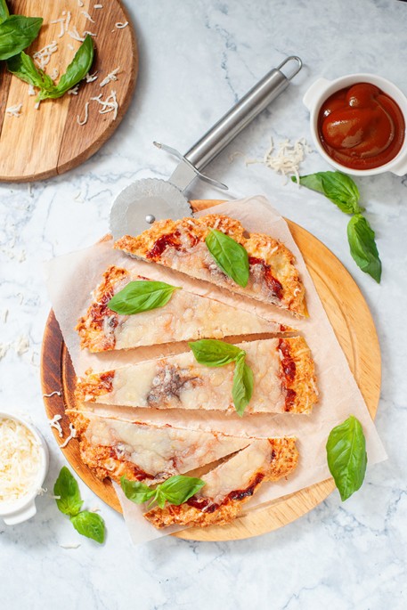 Keto Chicken Crust Pizza Recipe | Tasteaholics